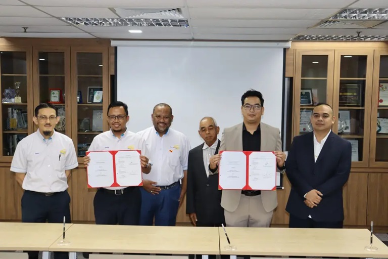 KDEB Waste Management - KDEB Services Launches Malaysia’s First AI ...