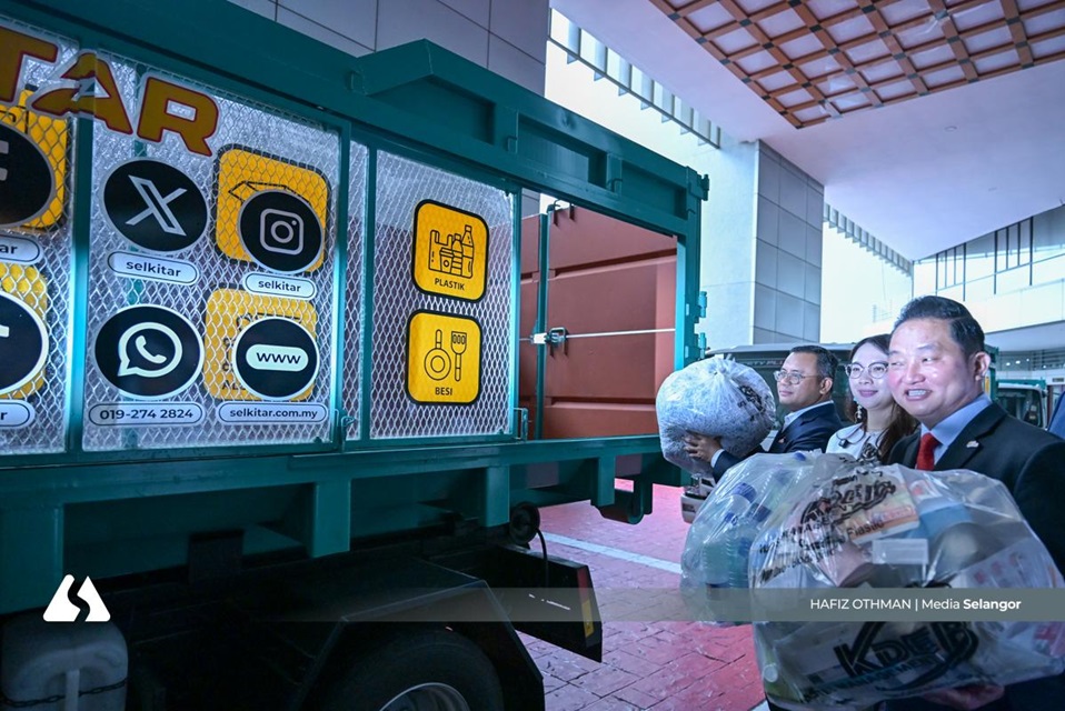 KDEB Waste Management - SELKITAR KUMPUL LEBIH 77,000 KILOGRAM BAHAN KITAR SEMULA, PERLUAS KE ...