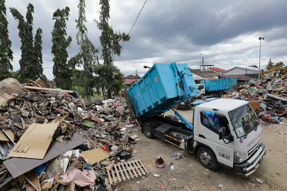 KDEB Waste Management - KDEBWM aims for half million i-Clean users in 2024