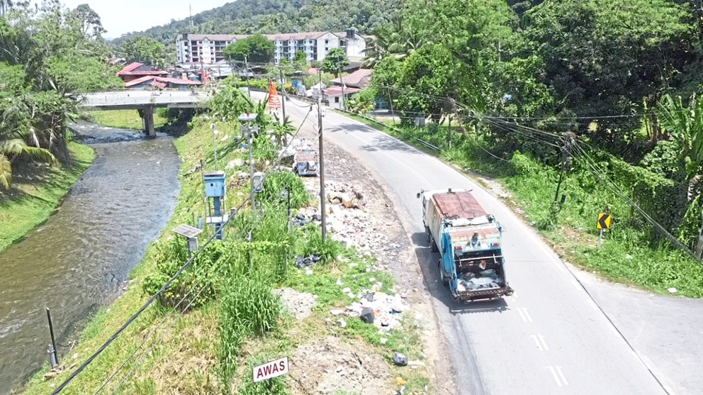 KDEB Waste Management - Dusun Tua businesses weigh in on rubbish fees