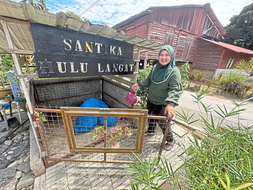 KDEB Waste Management - Dusun Tua businesses weigh in on rubbish fees