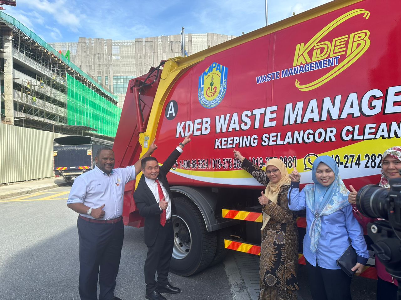 KDEB Waste Management - MAJLIS PELANCARAN KOMPAKTOR DAN IMEJ BAHARU ... KDEB Waste Management - MAJLIS PELANCARAN KOMPAKTOR DAN IMEJ BAHARU ...