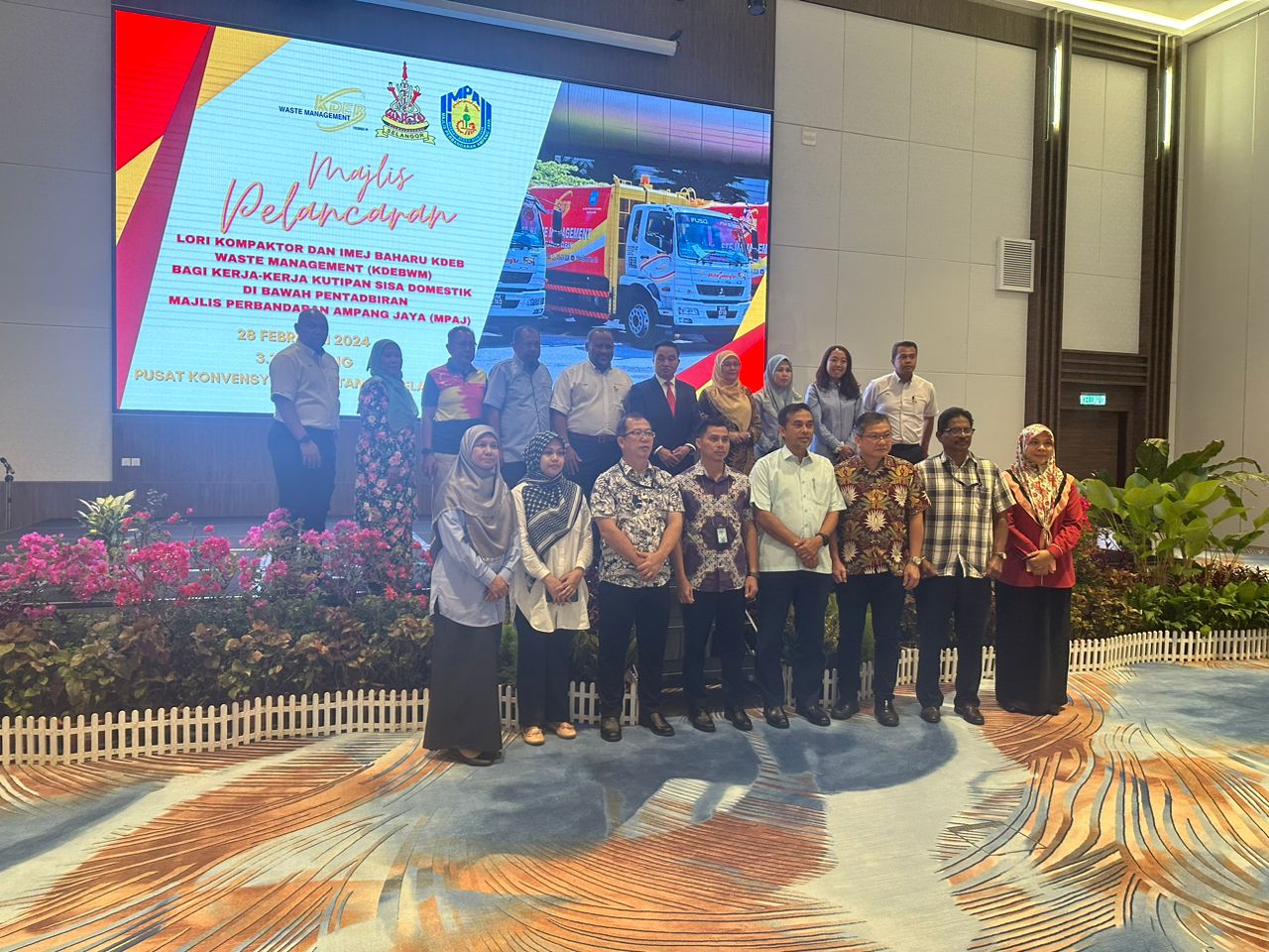 KDEB Waste Management - MAJLIS PELANCARAN KOMPAKTOR DAN IMEJ BAHARU ... KDEB Waste Management - MAJLIS PELANCARAN KOMPAKTOR DAN IMEJ BAHARU ...