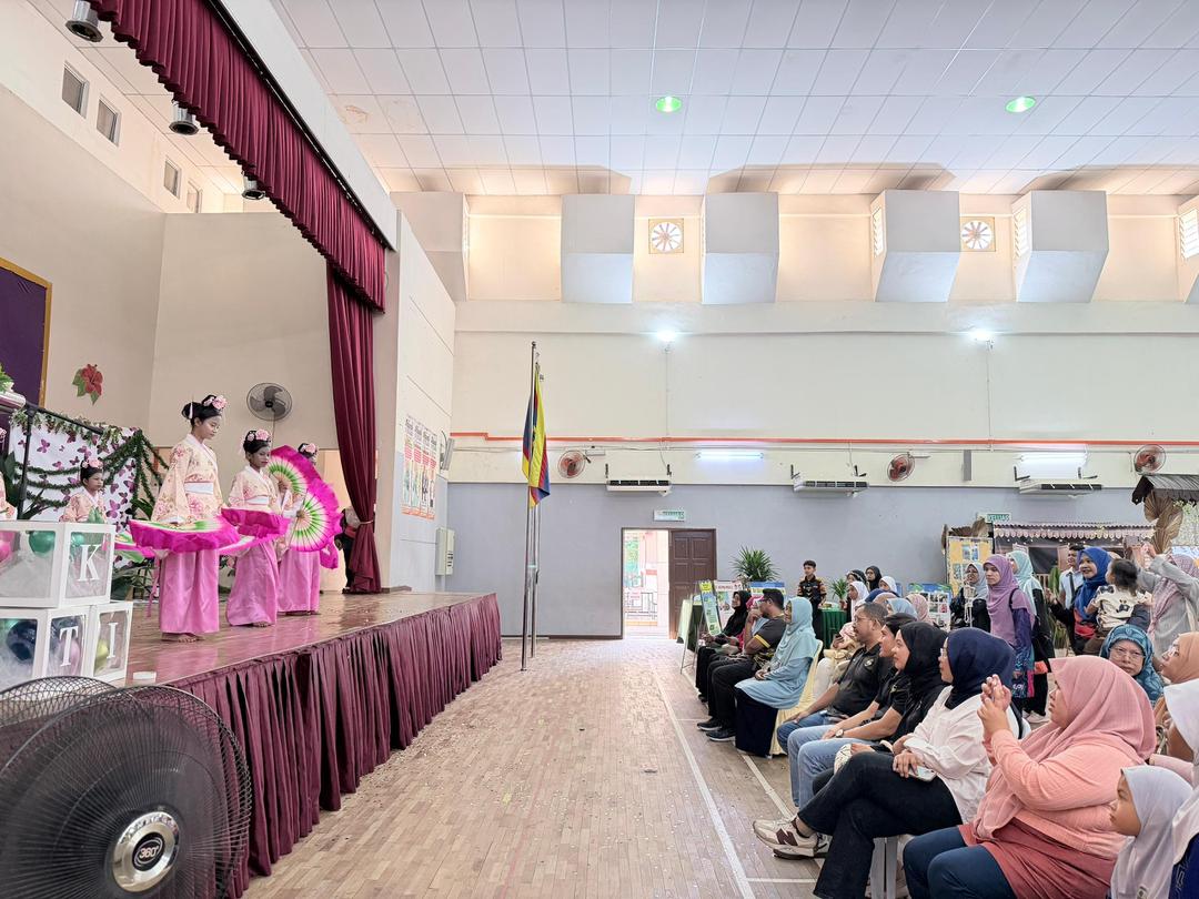KDEB Waste Management - Karnival Transformasi Interaktif TS25: Showcase ...
