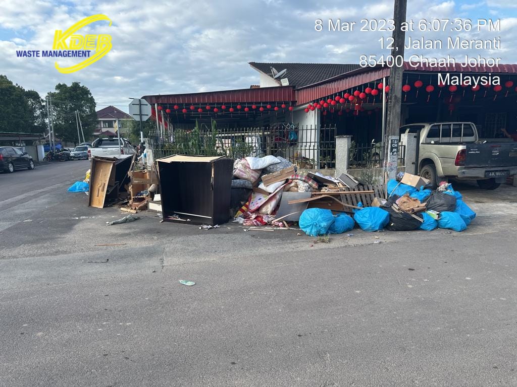 KDEB Waste Management - MISI BANTUAN PEMBERSIHAN PASCA BANJIR JOHOR