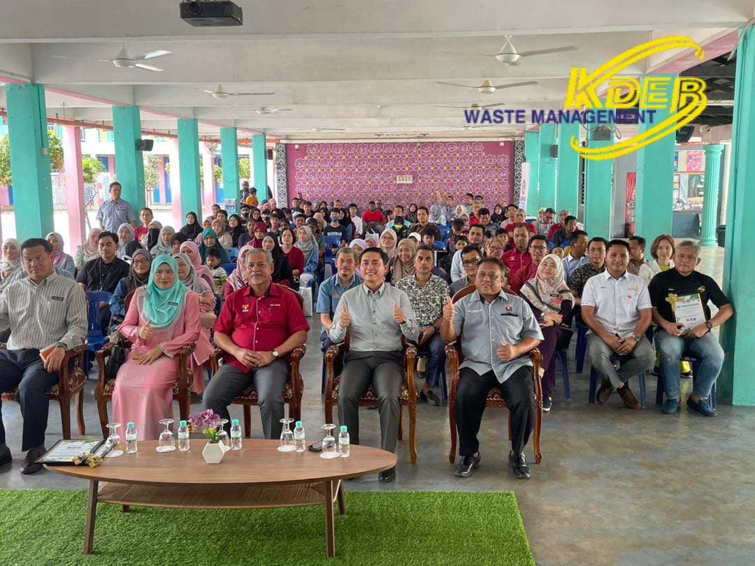 KDEB Waste Management - PROGRAM BACK TO SCHOOL BAGI DAERAH SEPANG