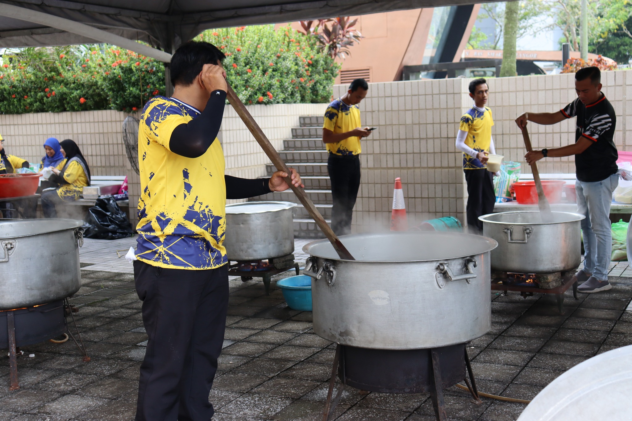 KDEB Waste Management - PROGRAM BUBUR LAMBUK 2025: KDEBWM, LHDN & KPSB
