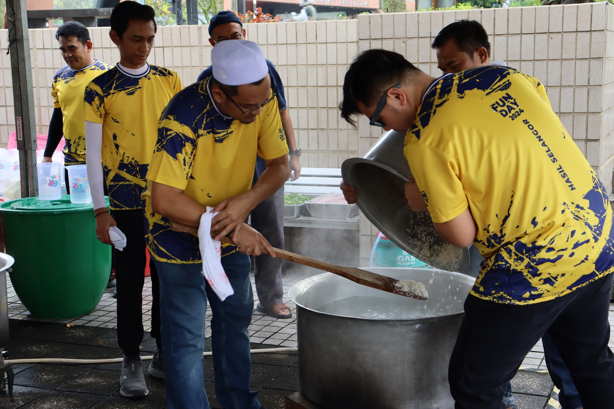 KDEB Waste Management - PROGRAM BUBUR LAMBUK 2025: KDEBWM, LHDN & KPSB