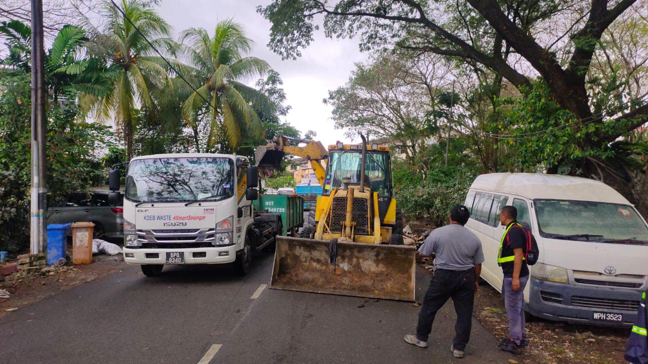 KDEB Waste Management - KDEBWM’s Approach In Supporting NETR, Reducing ...